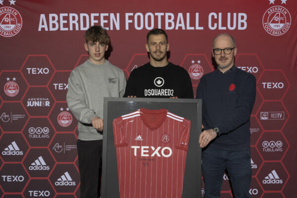 Alba Stand Free with Aberdeen FC sponsor deal